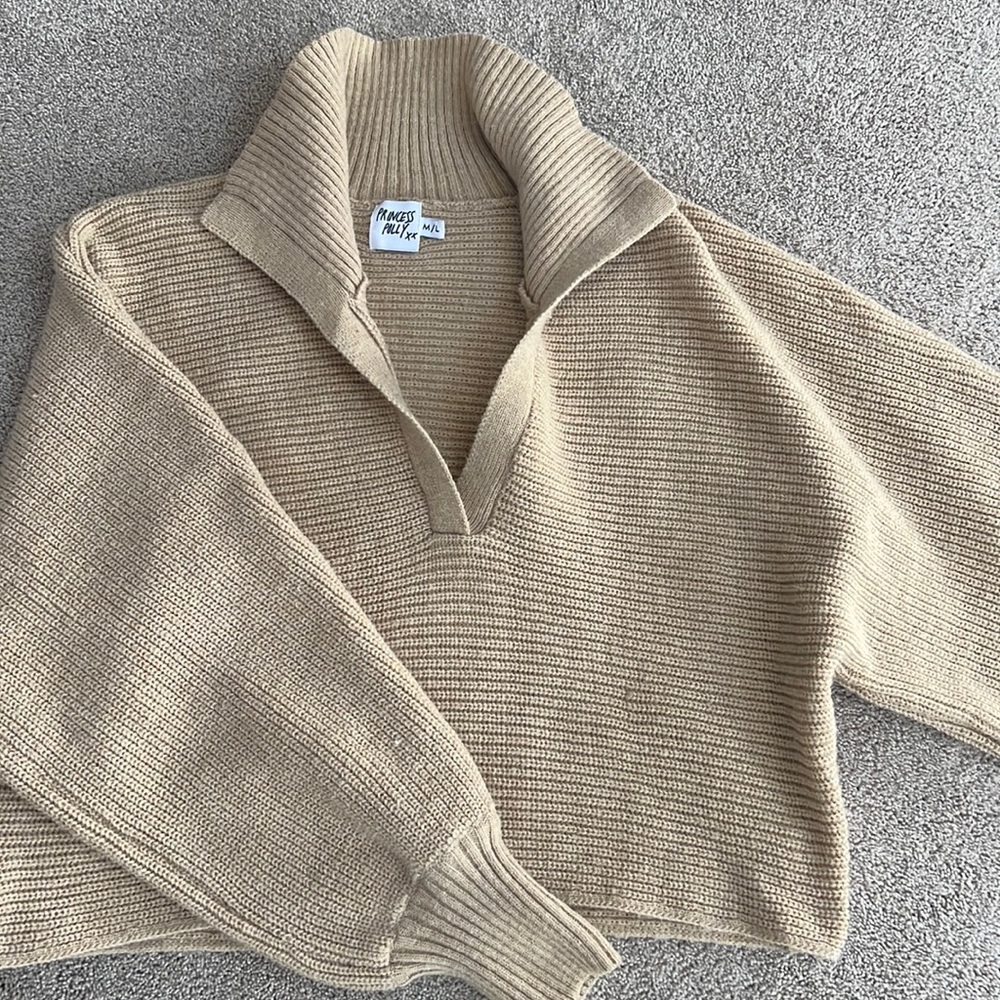 Oversized Crop ! Princess Polly - Gem